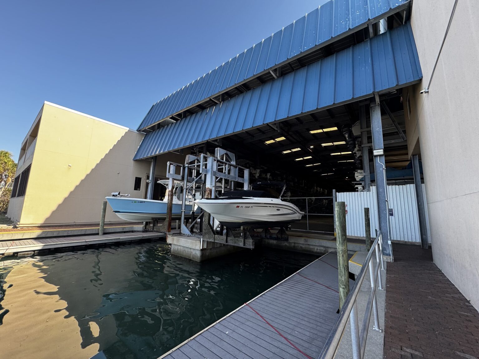 Sarasota Boat Storage – Daniel Treiman, Your Boat Storage Resource